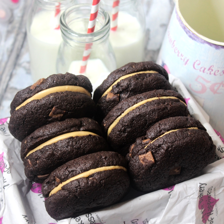 RECIPE: GLUTEN-FREE CHOCOLATE SANDWICH BROOKIES - The Little Bakery of ...